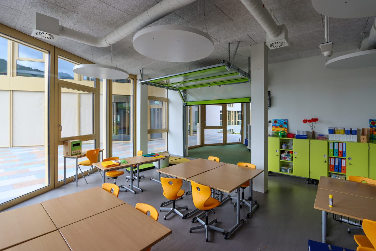 OBS Campus Wollerau - so sieht moderne Schule aus